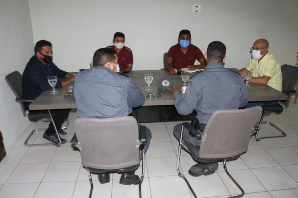 Prefeitura e Comando do 25° batalhão da PM discutem ações de Segurança ...