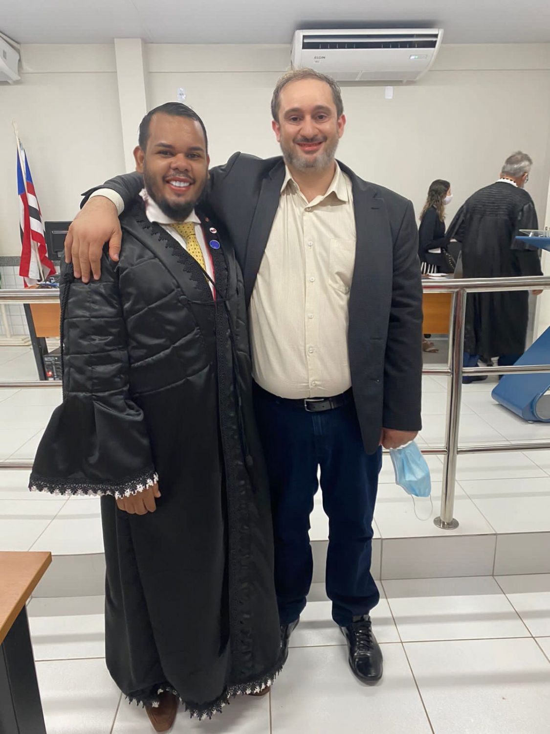 JÚRI: Jovem advogado cururupuense, Dr. Ryan Borges, sustenta tese e ...